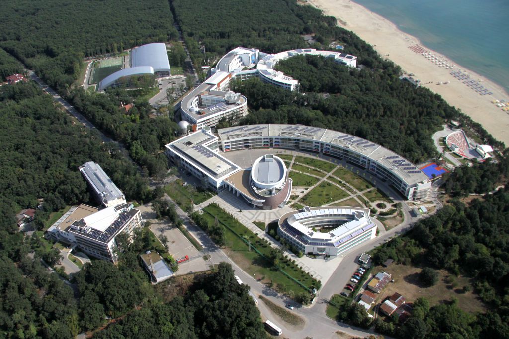 Община Аврен